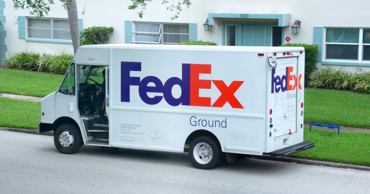 FedEx Driver Robbed During Delivery Shoots Back And Kills Robber