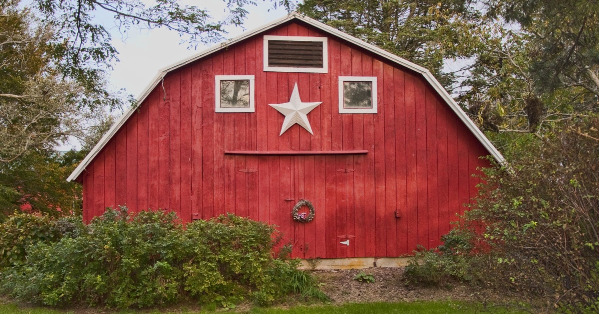 The Meaning Behind “Barn Stars”